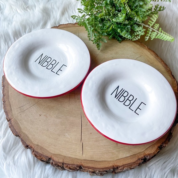 Pottery Barn | Dining | Pottery Barn Nibble Plate Red White Appetizer ...